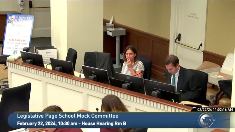 Legislative Page School Mock Committee - TVW