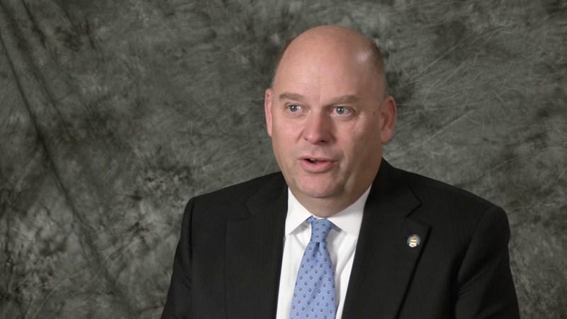 Legislator Profile: Senator Drew MacEwen - TVW