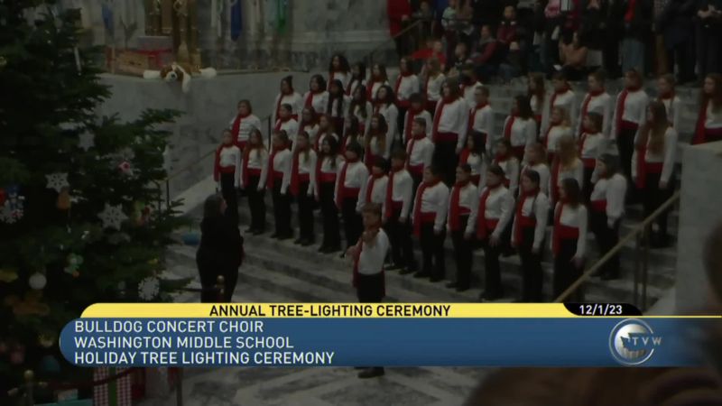 Holiday Tree Lighting Ceremony - TVW